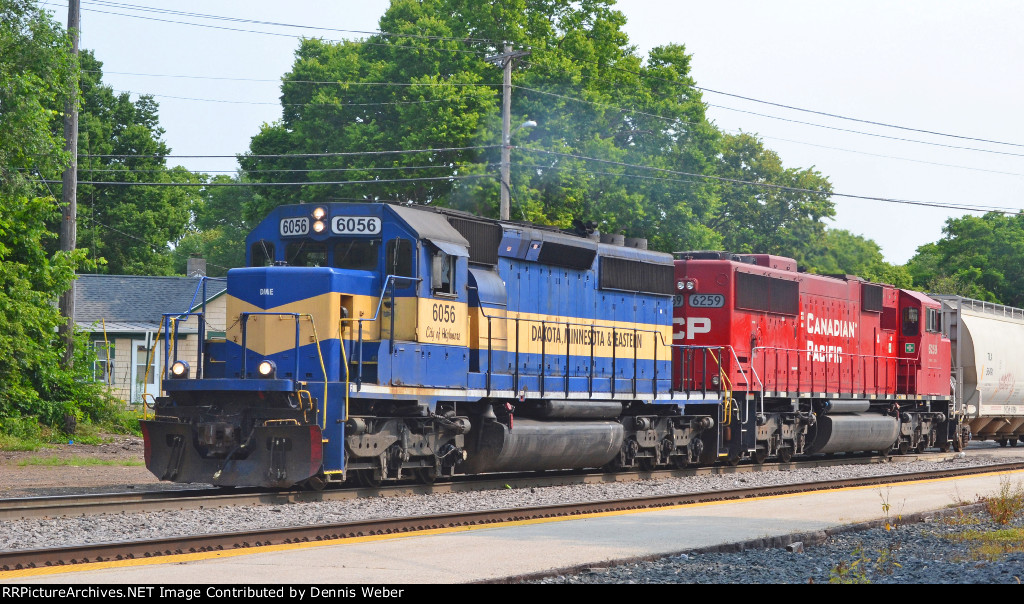 DM&E-6056, CP's Tomah Sub.